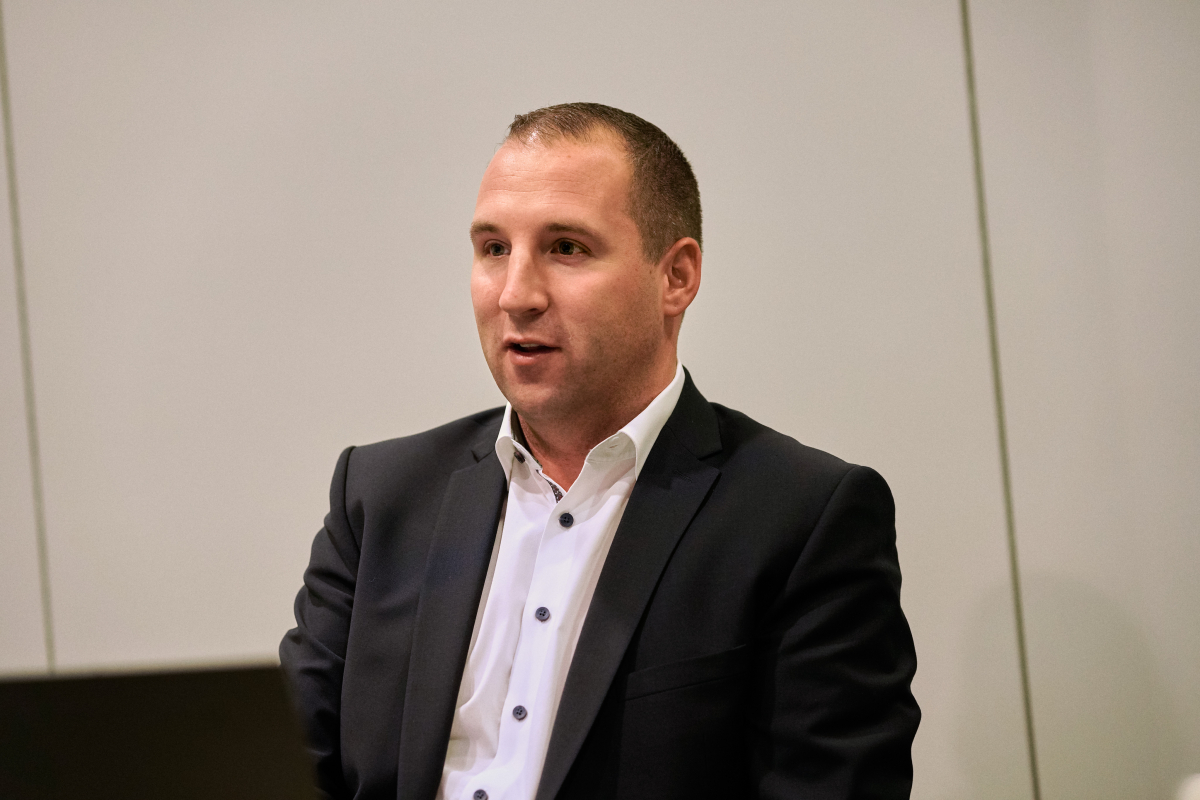 FACILITY MANAGEMENT im Interview - Facility Management ...